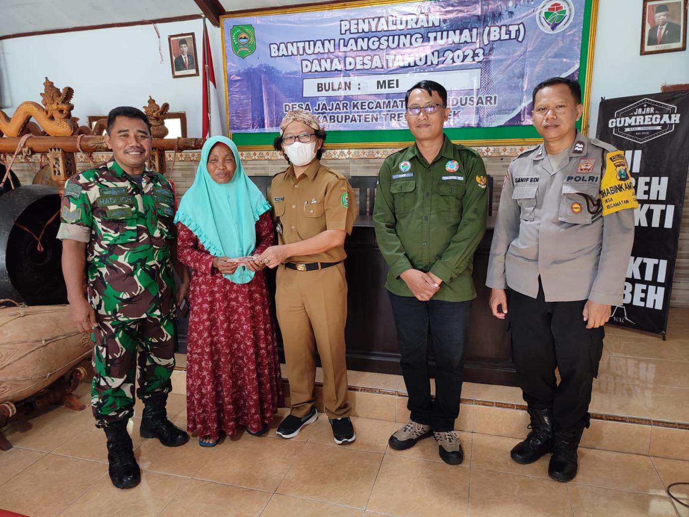 Penyaluran BLT-DD Desa Jajar 2023 untuk Bulan Mei - Website Desa Jajar